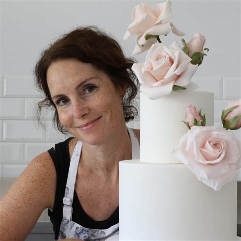 Zoë Clark Cakes Youtube