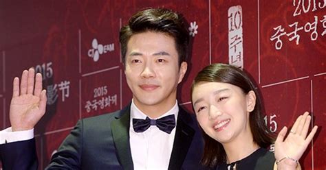 T포토 권상우 저우동위 홍보대사표 천사미소중국영화제 T포토 권상우 저우동위 홍보대사표 천사미소중국영화제