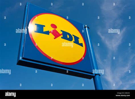 Lidl Logo Hi Res Stock Photography And Images Alamy