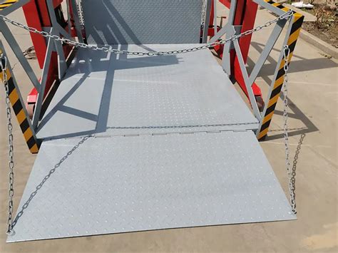 Mobile Loading Platform Boarding Bridge For Cargo Handling Tebo Lift