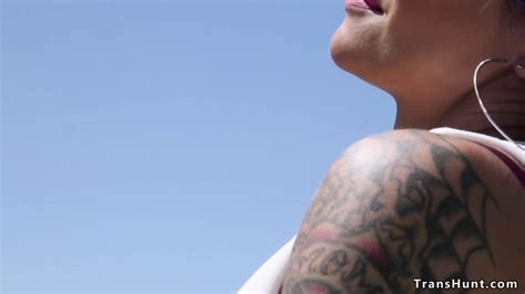 Ts Fucks Ebony Real Eastate Agent Eporner