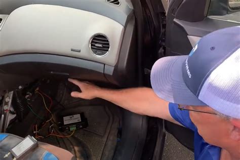 Hardwired GPS Tracking Equipment Roadside Systems