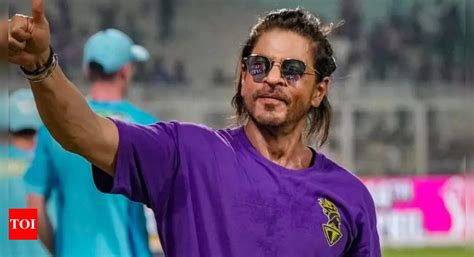 Shah Rukh Khan Gets Into A Heated Discussion With Ness Wadia Over Ipl Player Retentions Report