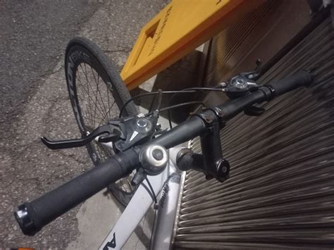 알톤 씩스티 썸탈 27단 하이브리드 자전거