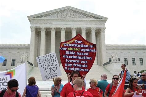 Supreme Court Legalizes Same Sex Marriage Nationwide