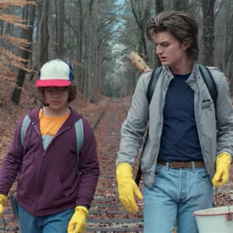 Steve And Dustin In Stranger Things Popsugar Celebrity Australia
