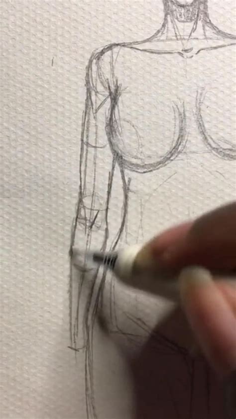 How To Draw The Female Arm Idee Per Disegnare Idee Disegni
