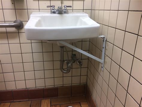 Sink Shelf R Thereifixedit