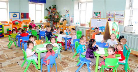 Нийслэлд үйл ажиллагаа явуулах 25 цэцэрлэгт тусгай зөвшөөрөл олголоо