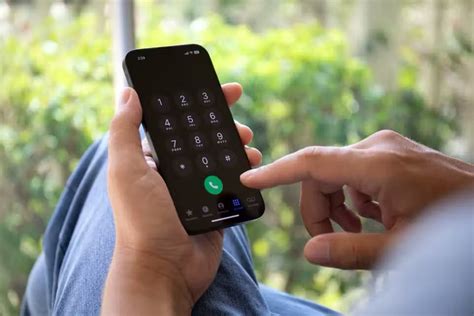 How To Fix IPhone Not Making Calls After IOS Update GeeksChalk