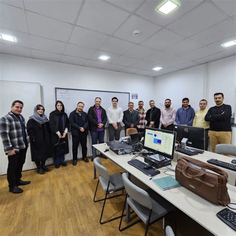 به همراه همکار و دوست عزیزم عرفان مصطفوی Erfan Mostafavi ، یک دوره Sql