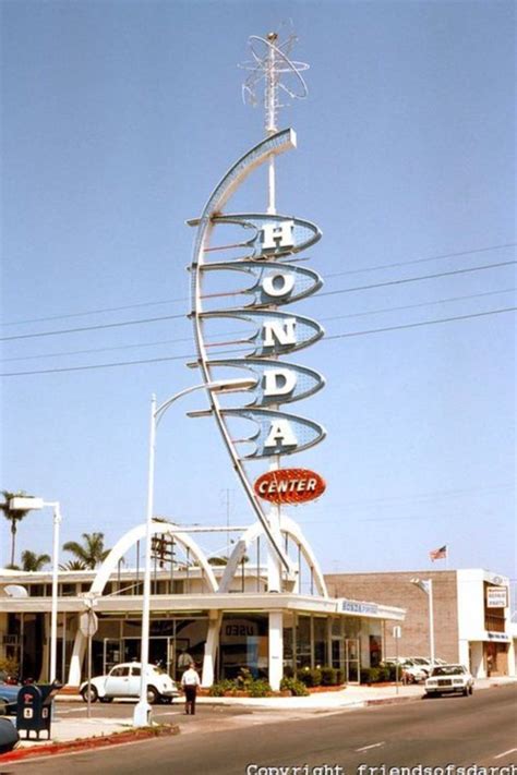 Le Style Googie Une Architecture Inspirée De La Conquête Spatiale Artofit