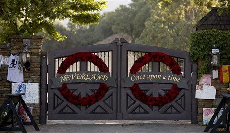 Waldbrand Bedroht Michael Jacksons Neverland Ranch