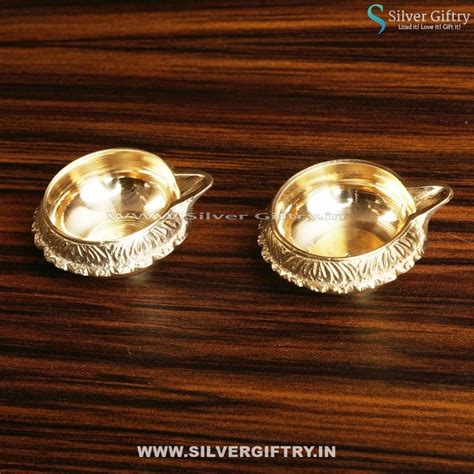 Kubera Deepa With Stand Pair Silver Try