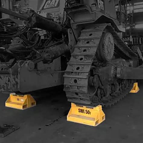 50 Tonne Dozer Bogie Stand Cpr Fabrication And Engineering