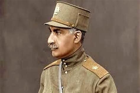 ژست دیدنی رضاشاه پهلوی در کنار پادشاه افغانستان عکس