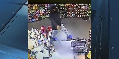 Bowling Green Police Investigating Dollar General Store Robbery