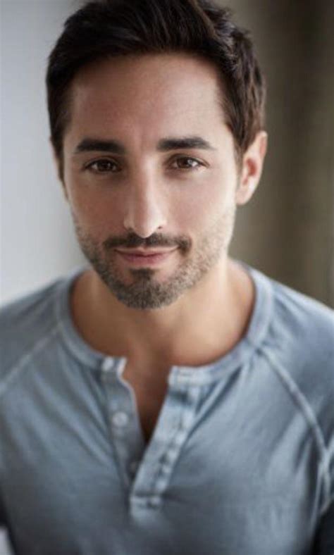 Eric Michael Roy As The Santa Anna Wind In Crazy Ex Girlfriend R Ladyboners