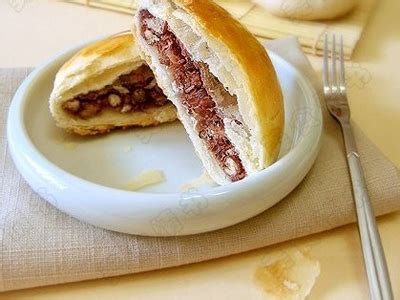 早餐红豆薄饼 豆沙卷饼 用糯米粉做红豆糕 大山谷图库
