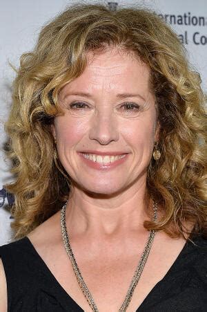 Nancy Travis List Of All Movies And Filmography Fandango