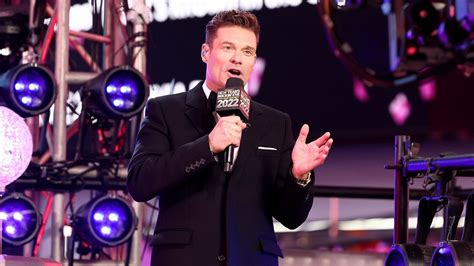 Ryan Seacrest S New Year S Rockin Eve Expands To Disneyland Newsday