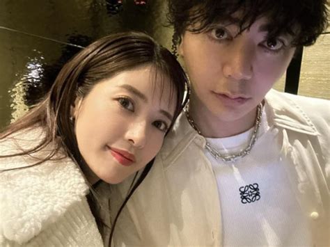 くみっきー、イケメン夫との“ホワイトデーデート”ショットに反響！ 「理想的な夫婦」と絶賛の声 All About ニュース