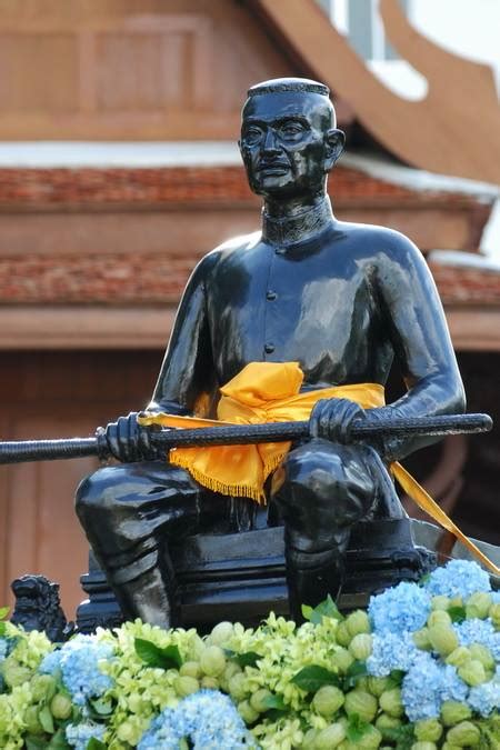 ศิษย์เก่าโรงเรียนบดินทรเดชา รุ่นที่ 14 Narativat