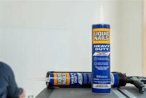 Liquid Nail Glue
