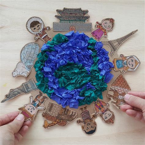 누리놀이 유아교육의 모든것 누리놀이 9월 만들기 지구촌 친구들👫 무료 도안을 이용해서 쉽고 멋지게 미술활동 하세요 💍금손되는 고퀄무료도안 💍