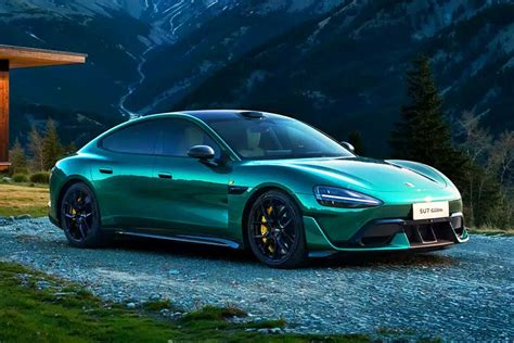 “중국이 그럼 그렇지” 출시 10일 만에 사고로 반파된 고성능 전기 車 네이트뷰