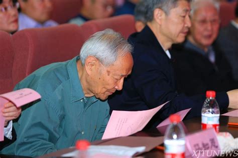 创新港“青年先锋队”成立组图：向科学进军，向创新港出发！ 西安交通大学新闻网