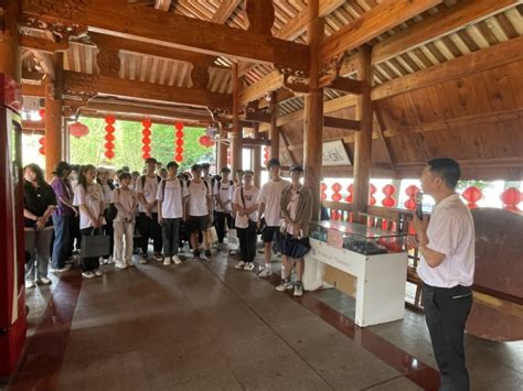 主题教育三明学院学生骨干走进俞邦村开展主题教育