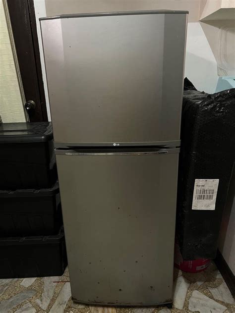 Lg 2 Door Ref Tv And Home Appliances Kitchen Appliances Refrigerators And Freezers On Carousell