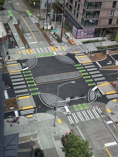 Protected Intersections Could We Please Do This In St Louis Rstlouis