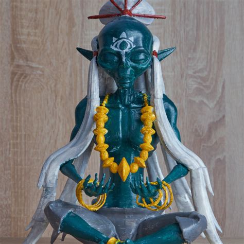 3d Printable Sheikah Monk Controller Stand By Samuel Lorenzo Ortega