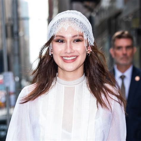 I Hated My Oily Eyelids Until I Learned These Tricks Glamour