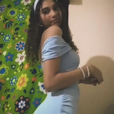 ♡emily♡ Emilyrojas241 • Threads Say More ♡emily♡ Emilyrojas241 • Threads Say More