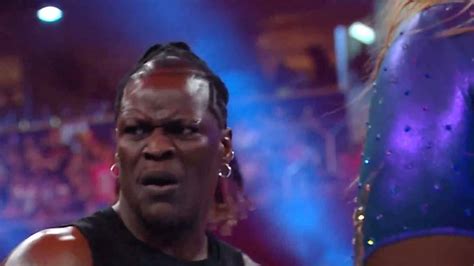 Wwe Royal Rumble R Truth Enters The Womens Rumble Match