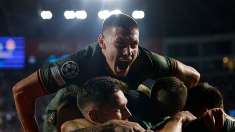 Шахтар переміг неймовірним камбеком у матчі з Антверпеном в Лізі чемпіонів Новини Live