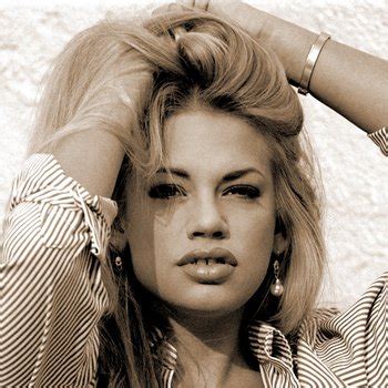 Taylor Moore Babe Page Watch This Pornstar On Freeones