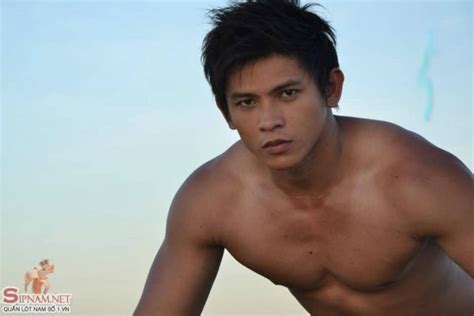 Trai đẹp khoe mông to căng hơn cả Ngọc Trinh Vua quần sịp đồ chơi tình dục nam