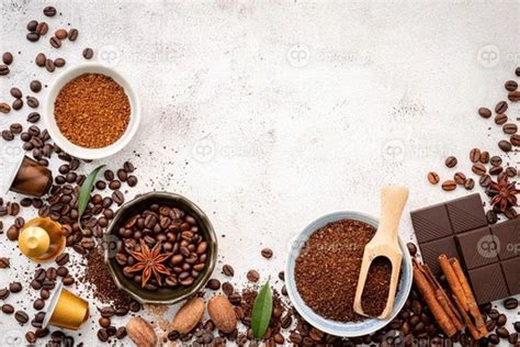 خرید و قیمت دانلود بک گراند عکس از انواع دانه های قهوه برشته تیره قهوه