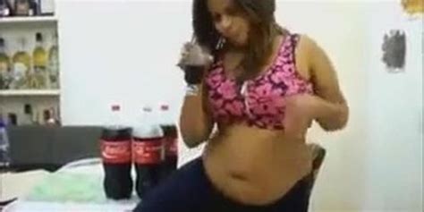 Kianny 7L Coke Chug Tnaflix Com