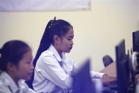 សម្ដេចបវរធិបតី ហ៊ុន ម៉ាណែត៖ ប្រព័ន្ធអប់រំតែងធ្វើទំនើបកម្ម និងកែប្រែជានិច្ច