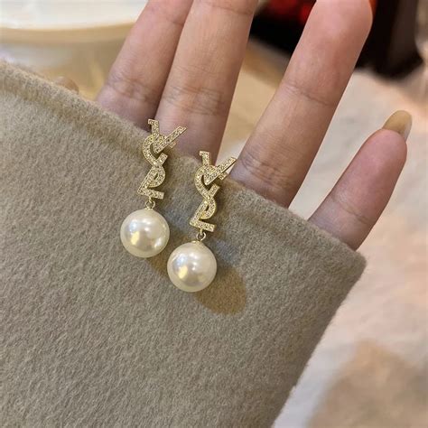 Wholesale Luxury Designer Earings For Women Ladies Famous Brand