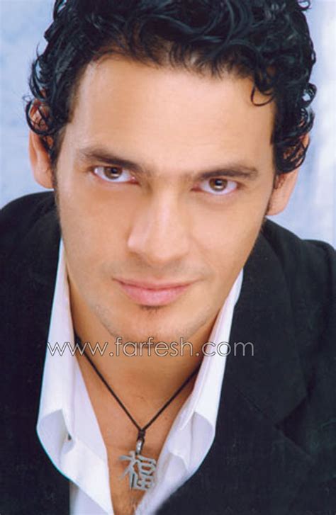 موقع مسلسلات خالد ابو النجا بدأت شهرته في تقديم