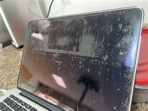 What Are These Screen Streaks On My Laptop R Whatisthis