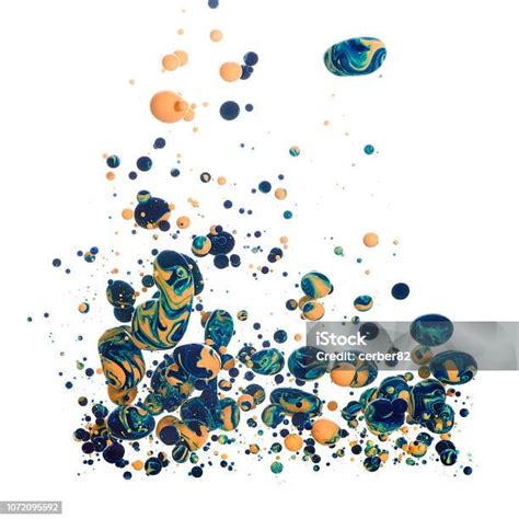 물에 잉크 스플래시 페인트를 혼합 다 색된 액체 염료입니다 추상 조각 배경색 0명에 대한 스톡 사진 및 기타 이미지 0명