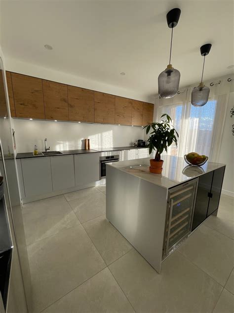 Cuisine Design Bois Et Lignes Contemporaines Arthur Bonnet Ajaccio