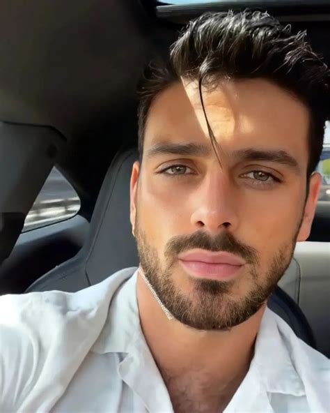 Pin By Pamela Taylor On 365 Days Handsome Italian Men Shirtless Men